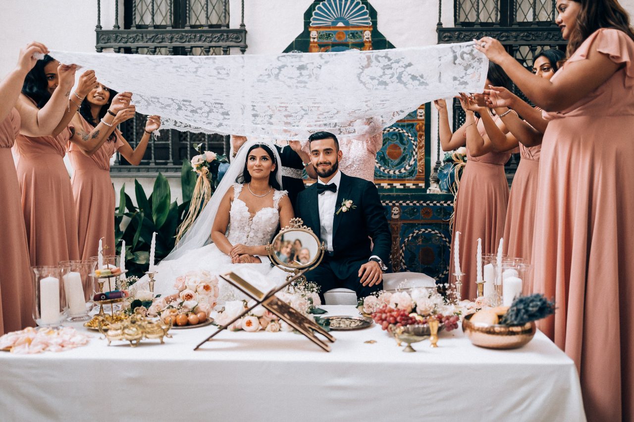 Boda de destino persa en Casa Guardiola de Sevilla